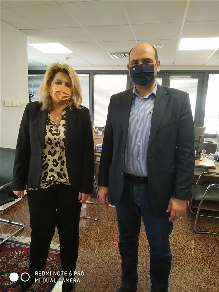 Ο Ιάσονας Φωτήλας στην νέα Διοικήτρια του ΕΟΠΥΥ κ. Θεανώ Καρποδίνη ...