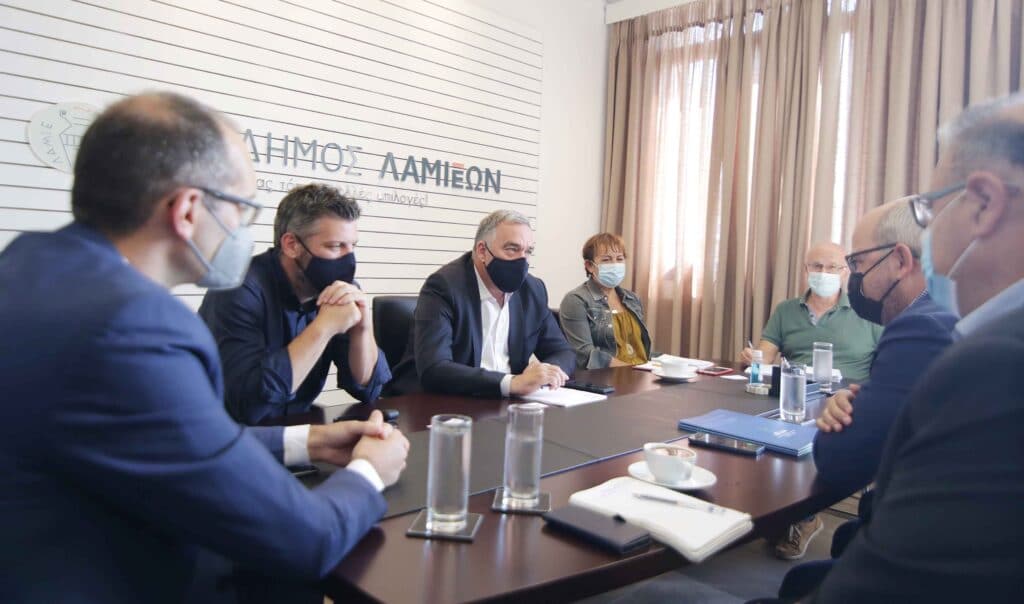 ΔΕΔΑ: Το δίκτυο διανομής φυσικού αερίου επεκτείνεται σε όλη την πόλη ...