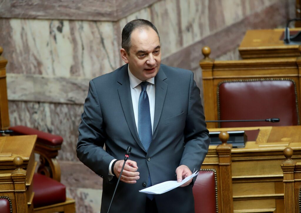 Πλακιωτάκης: Υπερασπιζόμαστε τις αρχές και τις αξίες μας, το ...
