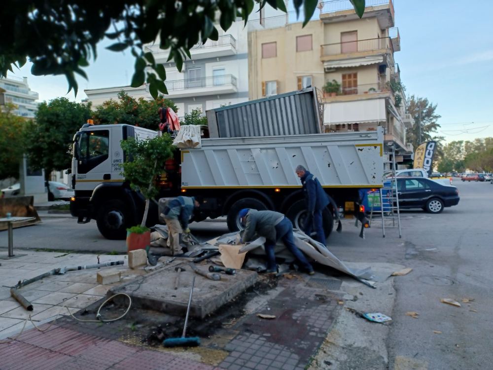 Πάτρα: Συνεχίζεται η αποξήλωση κλειστών και εγκαταλειμμένων περιπτέρων ...