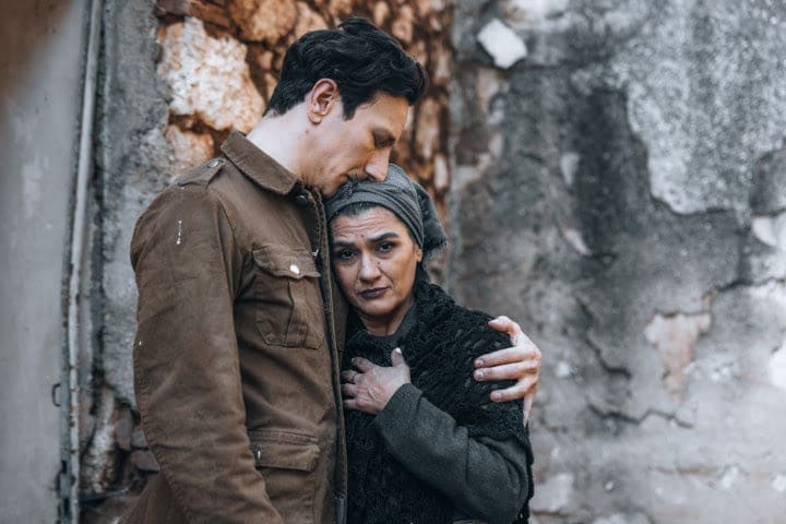 Θέατρο: Απότιση φόρου τιμής | ΕΙΔΗΣΕΙΣ