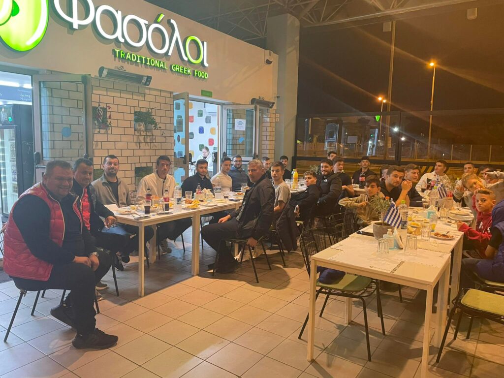 Δείπνο στον Ικαρο Πετρωτού και ευχές για τη φετινή σεζόν