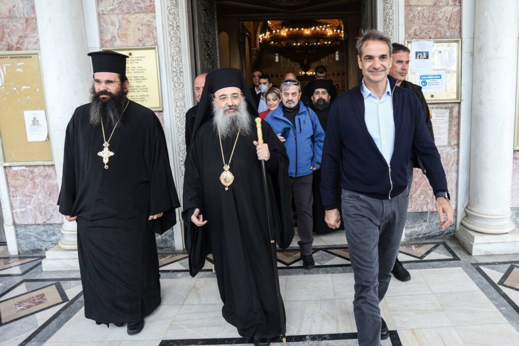 Ολα όσα ειπώθηκαν στην επίσκεψη του Πρωθυπουργού στον Αγιο Ανδρέα ...