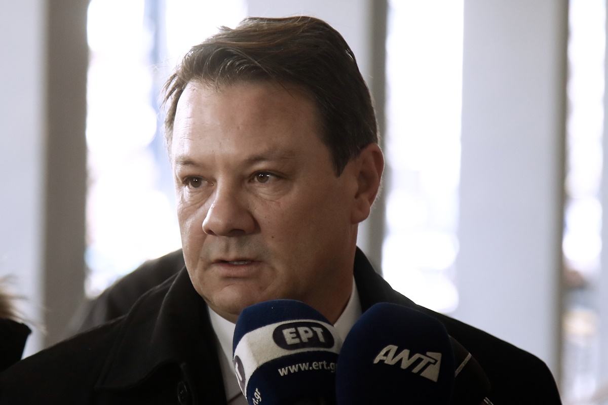 Σε σχέση ο Απόστολος Λύτρας, ποια είναι η νέα του σύντροφος ΒΙΝΤΕΟ ...