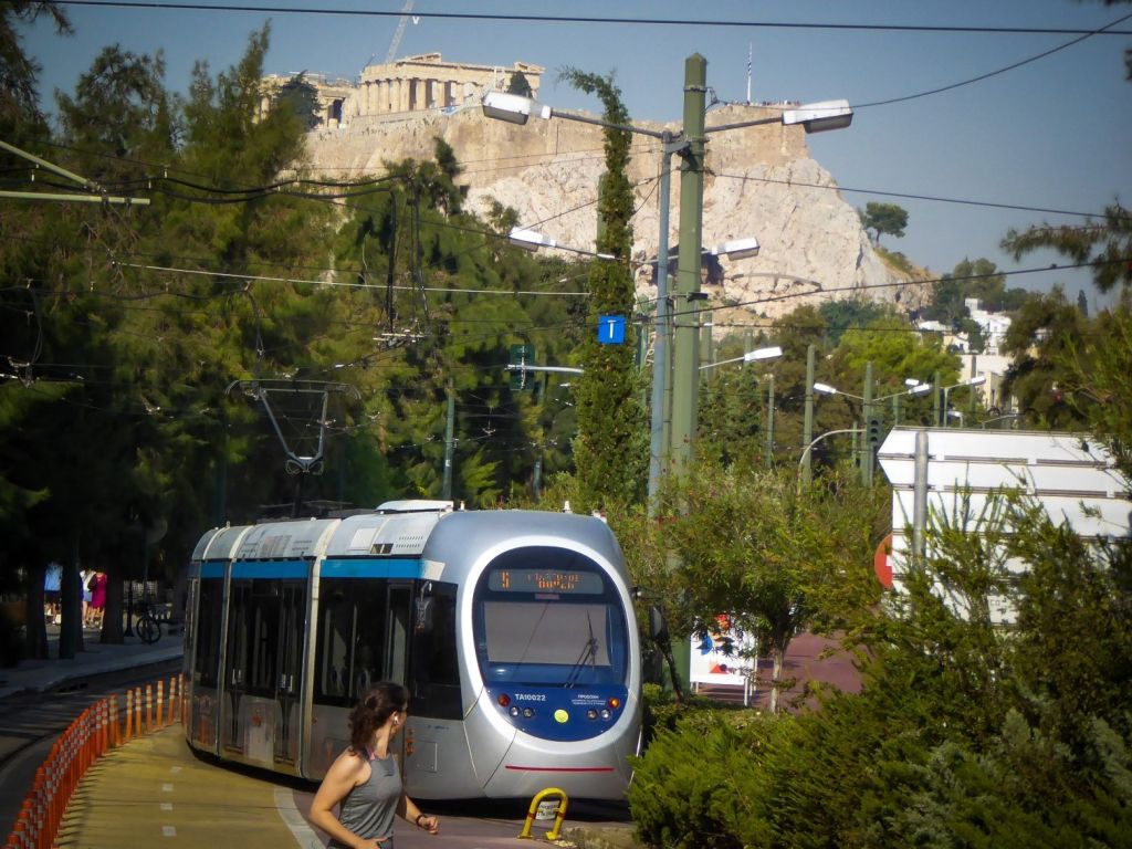 Τραμ: Καθυστερήσεις στα δρομολόγια - Προβλήματα στο σύστημα τηλεματικής ...
