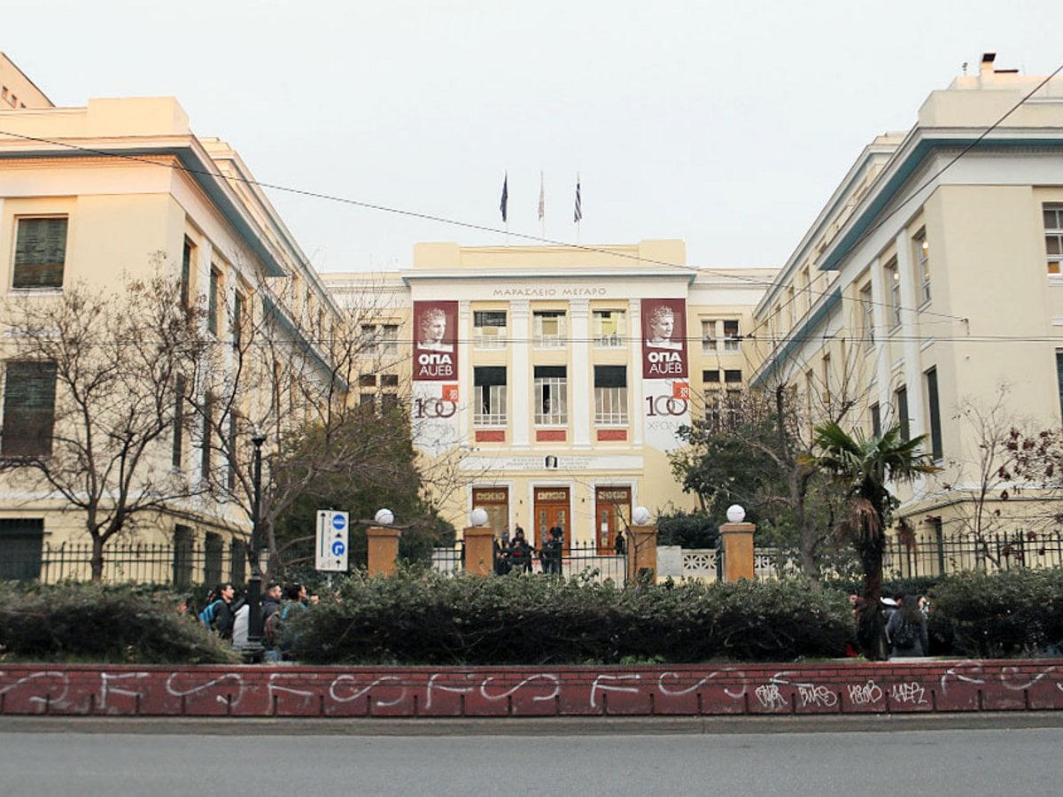 ΑΣΟΕΕ: Συνελήφθη ο αστυνομικός που πυροβόλησε για εκφοβισμό - Η ...