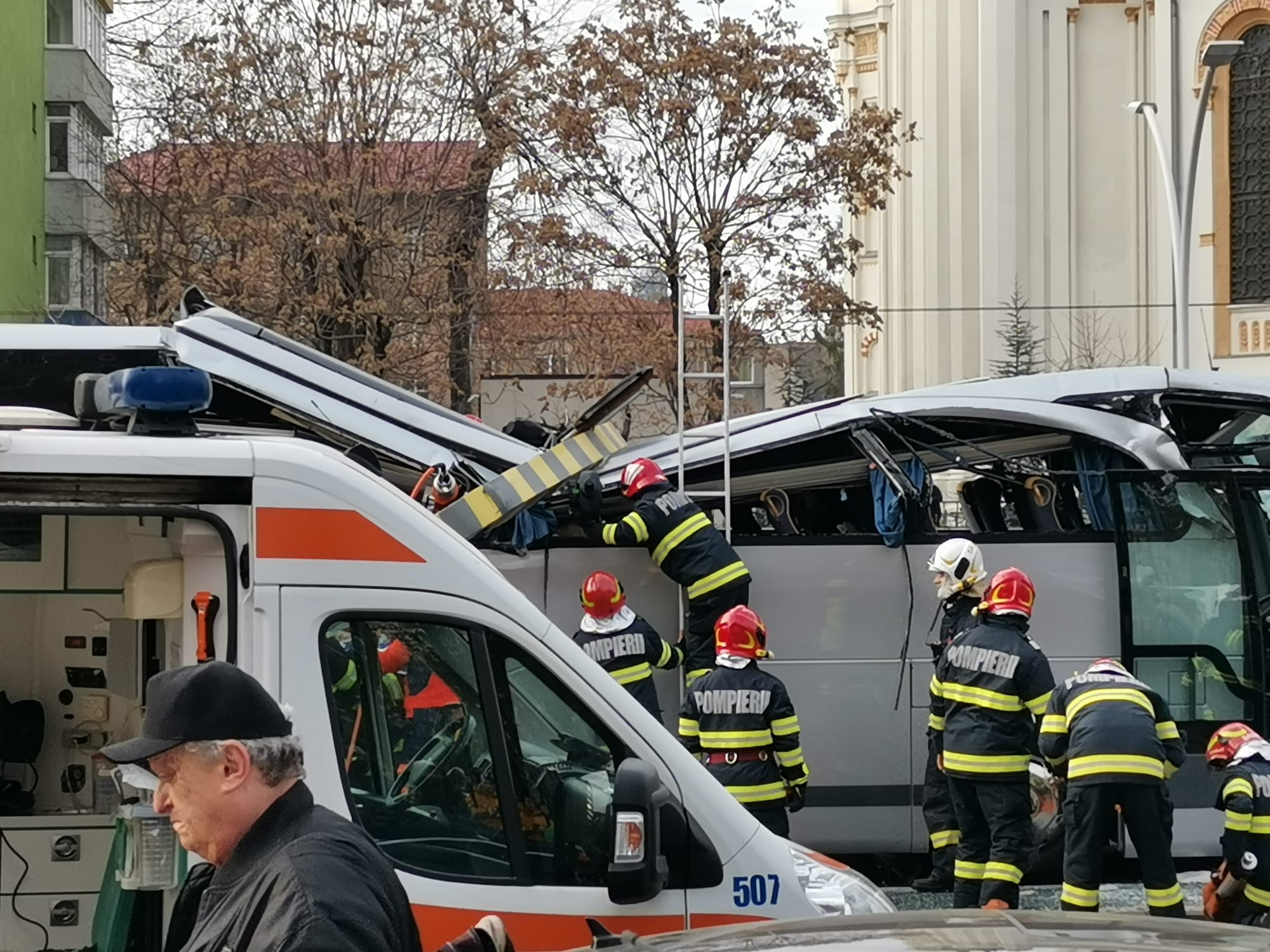 Τροχαίο στο Βουκουρέστι: «Πέρασμα θανάτου» αναφέρουν τα τοπικά ΜΜΕ - 7 ...