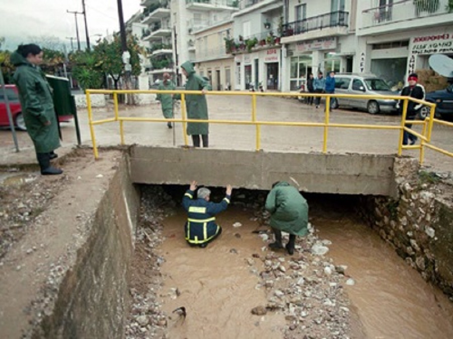 Πλημμύρες απειλούν Πάτρα και Αχαΐα: Επιστήμονες μιλούν στην «Π» και ...