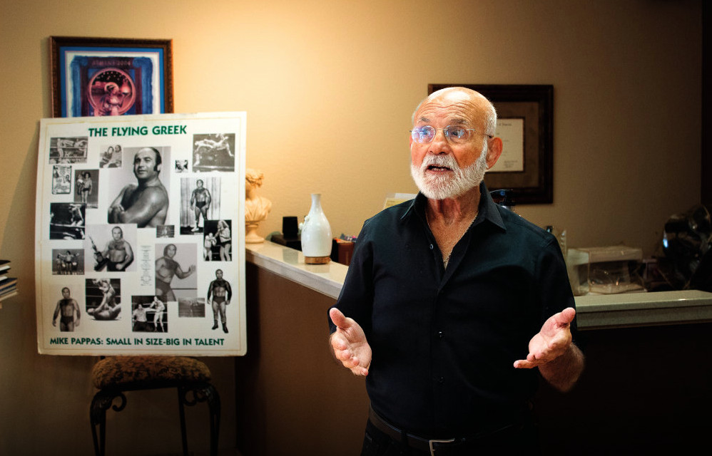 «Ιπτάμενος Έλληνας»: Πέθανε ο θρυλικός παλαιστής Μάικ Πάππας | ΕΙΔΗΣΕΙΣ