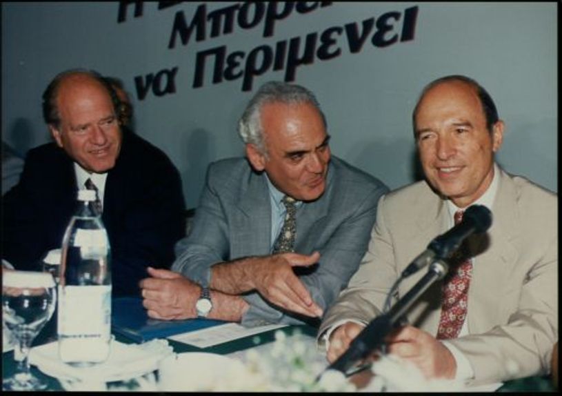 ΑΦΙΕΡΩΜΑ - Σημίτης: 27 χρόνια μετά την αρχηγία του στο ΠΑΣΟΚ - Στελέχη ...