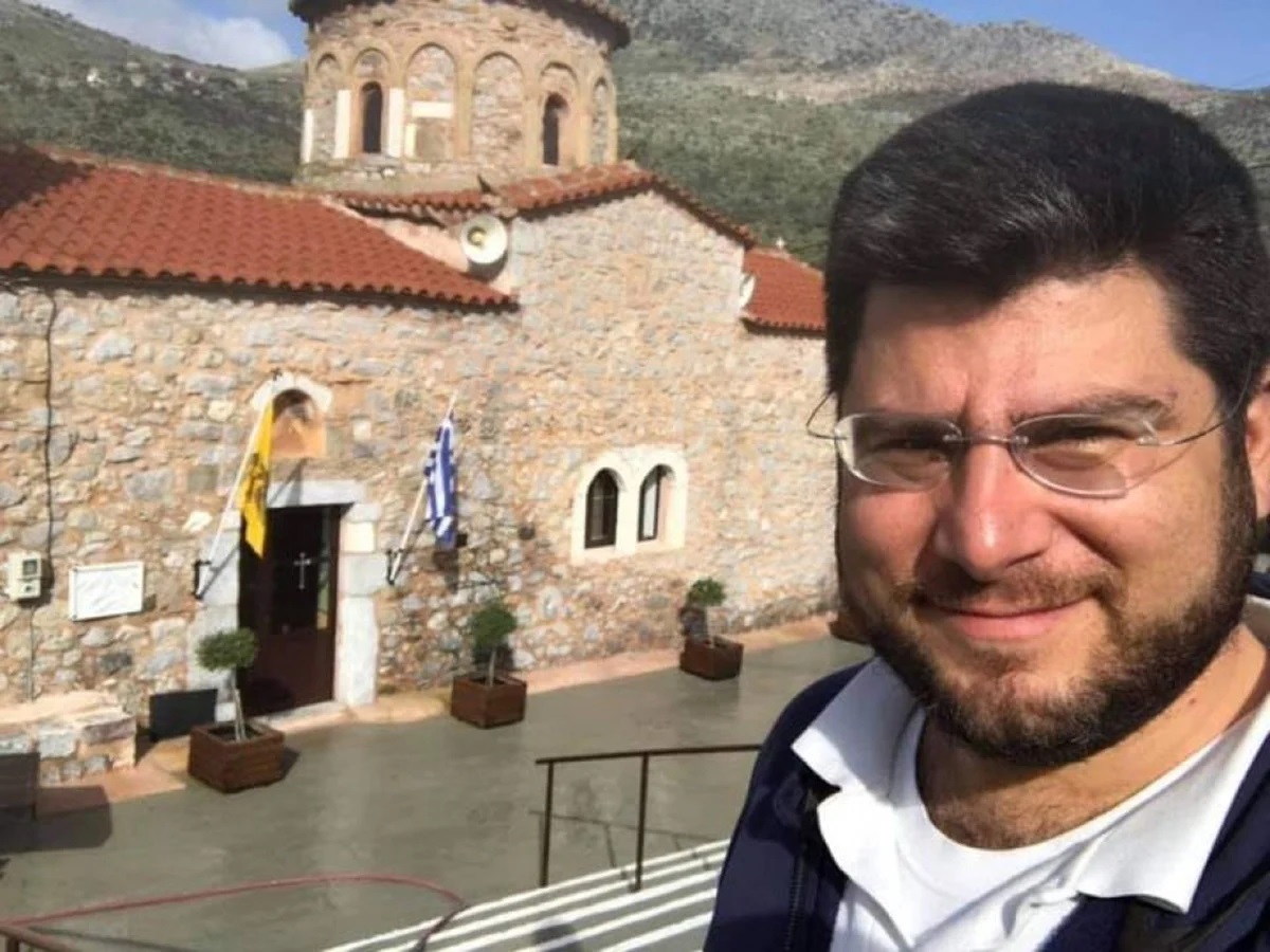 Σήμερα η κηδεία του γιου της Μαίρης Παναγάκου – «Πήρε τηλέφωνο έναν ...