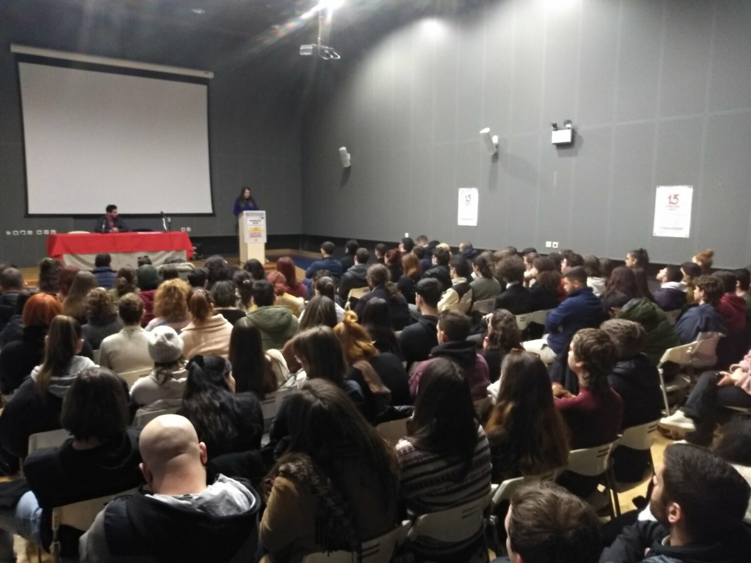 Πάτρα: Εκδήλωση της ΚΝΕ και του ΚΚΕ για τη νέα γενιά από τις Οργανώσεις ...