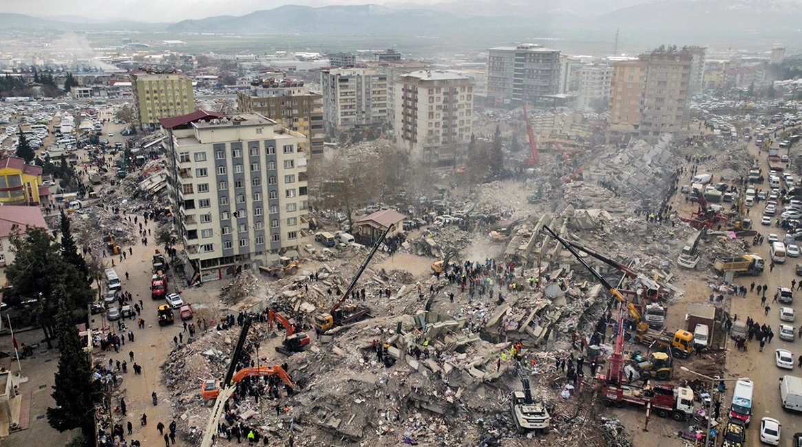 Τουρκία: Ένας χρόνος από τον σεισμό των 7,8 Ρίχτερ στη Χατάι - ΦΩΤΟ ...