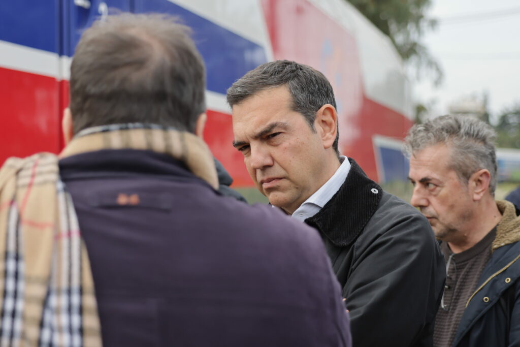 Αλέξης Τσίπρας: Η πρώτη του προεκλογική συνέντευξη στο MEGA - Το ρίσκο ...