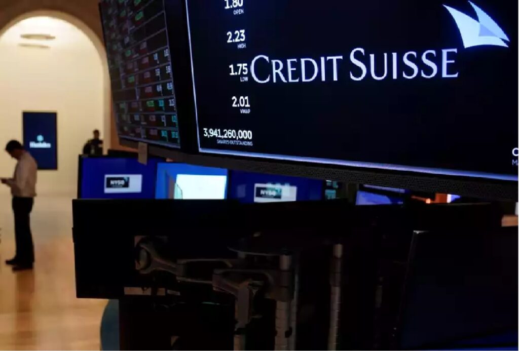 Credit Suisse: Γιατί η τράπεζα απορρίπτει την προσφορά 1 δισ. της UBS ...
