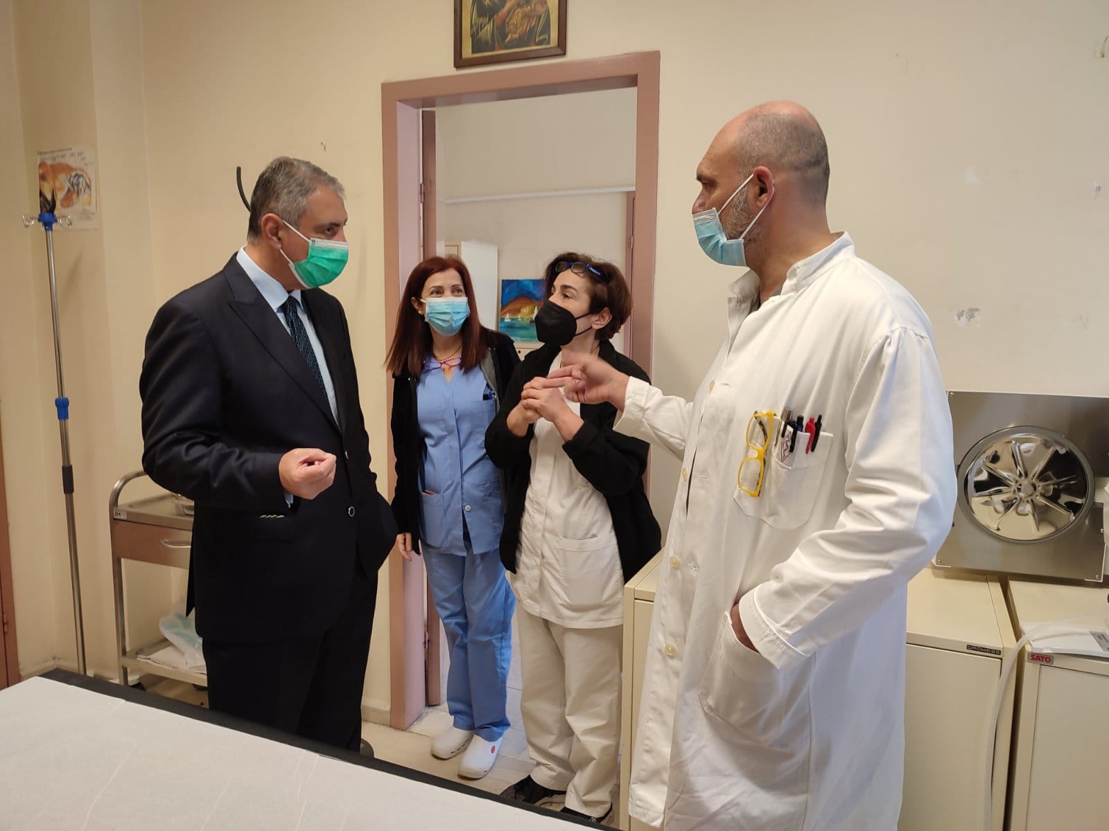 Γιάννης Καρβέλης: Επίσκεψη στο ΠΓΝΠ για τον Διοικητή της 6ης ΥΠΕ | ΕΙΔΗΣΕΙΣ