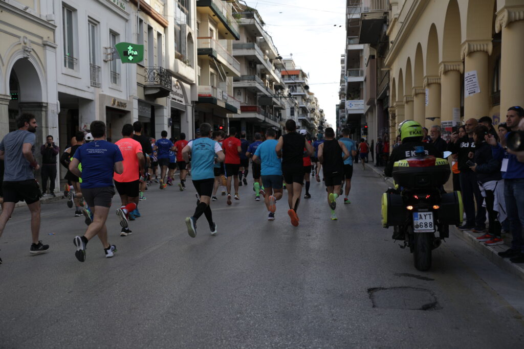 Αυξάνονται οι εγγραφές για τον νυχτερινό Ημιμαραθώνιο «Φ. Τσιμιγκάτος»