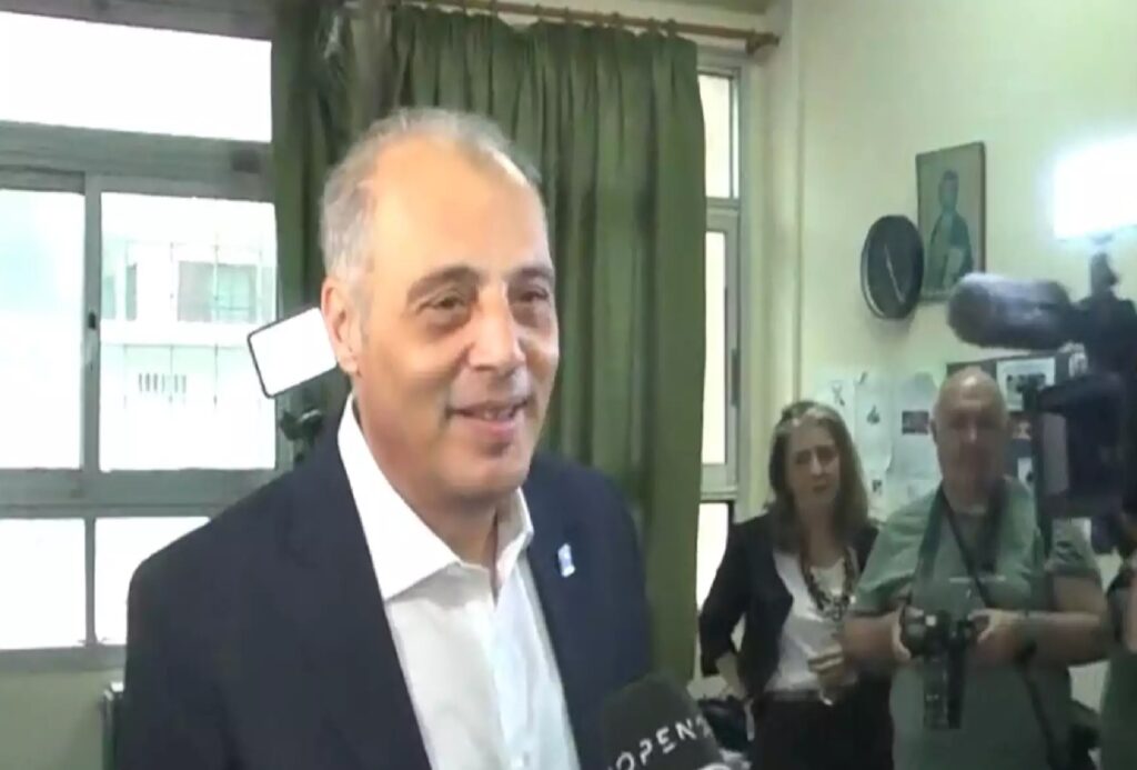 Εκλογές 2023: Ψήφισε στο Κορδελιό ο Κυριάκος Βελόπουλος | ΕΙΔΗΣΕΙΣ
