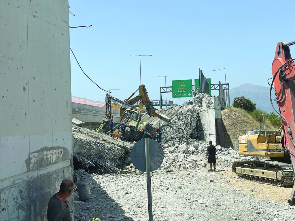Πάτρα - Πτώση γέφυρας: Η τραγωδία και τα 3 ερωτήματα που ζητούν ...