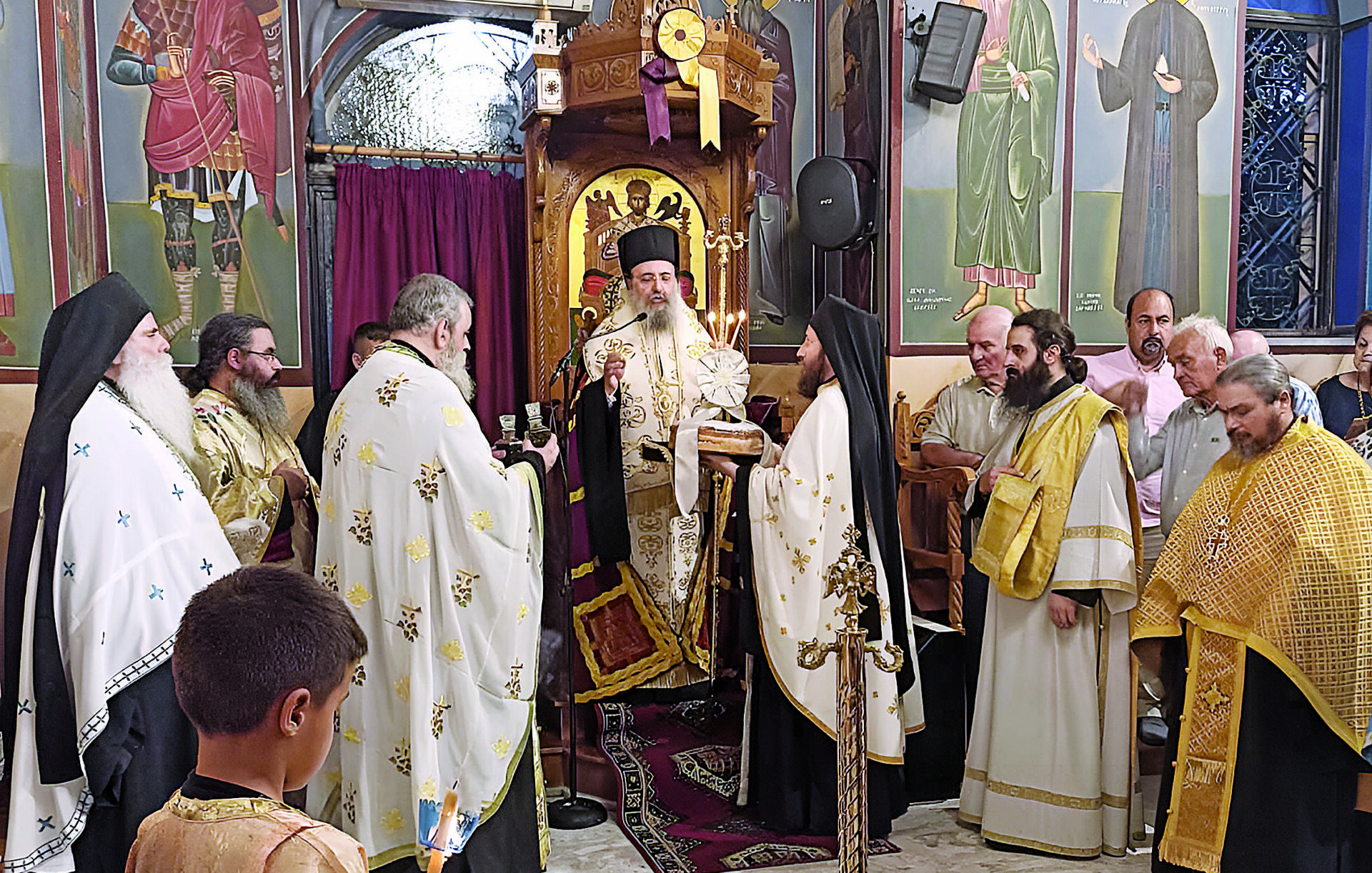 Πάτρα - Mητροπολίτης Χρυσόστομος: «Ισοπεδώνεται η οικογένεια ...