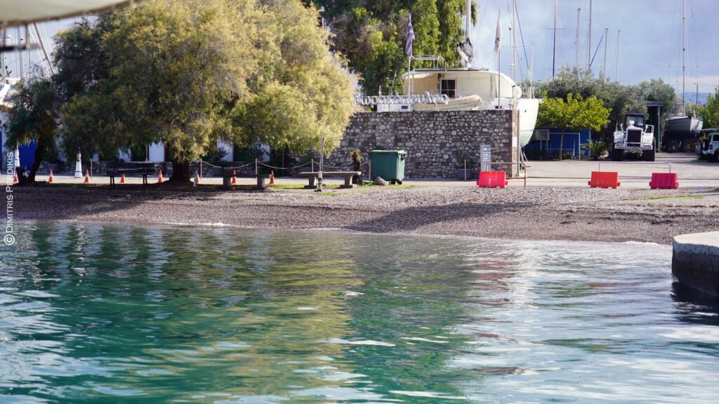 Αίγιο: Εφτασε ως την Εισαγγελία για μία «τεχνητή» γλύστρα - Μια ιστορία ...