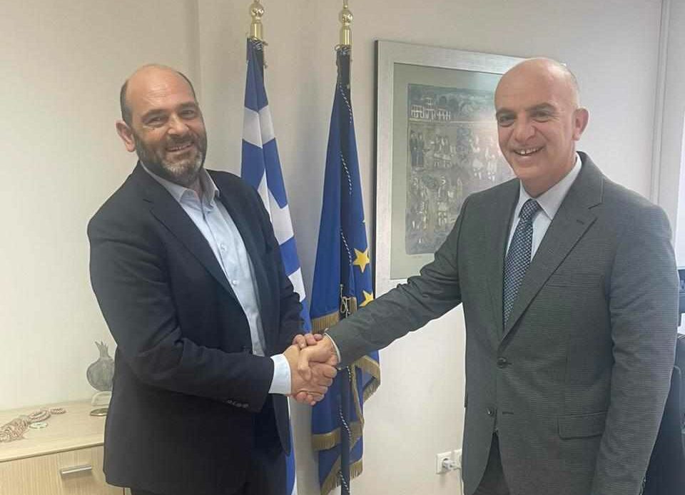 Συνάντηση Φωτήλα με τον Διοικητή του e-ΕΦΚΑ Αλέξανδρο Βαρβέρη | ΕΙΔΗΣΕΙΣ
