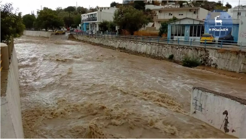 Ρόδος: Πλημμύρες και κατολισθήσεις λόγω της κακοκαιρίας - Σε επιφυλακή ...