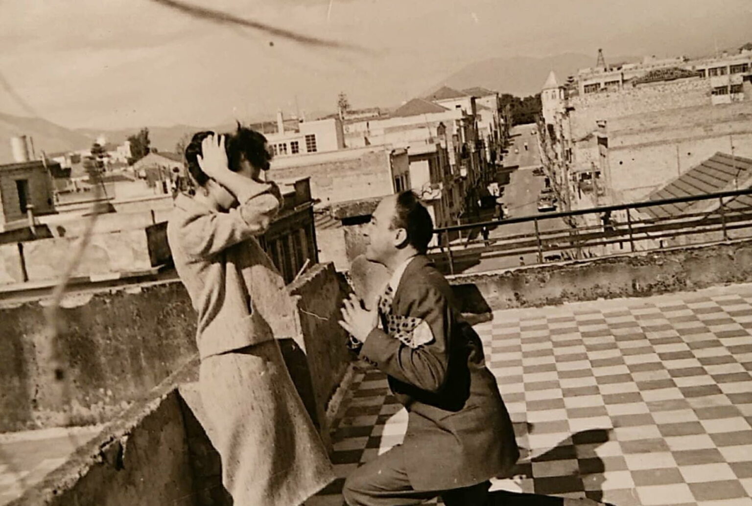 Αγίου Βαλεντίνου: Τα ερωτικά πάθη κάποτε στην Πάτρα - Ιστορίες χαμένες ...