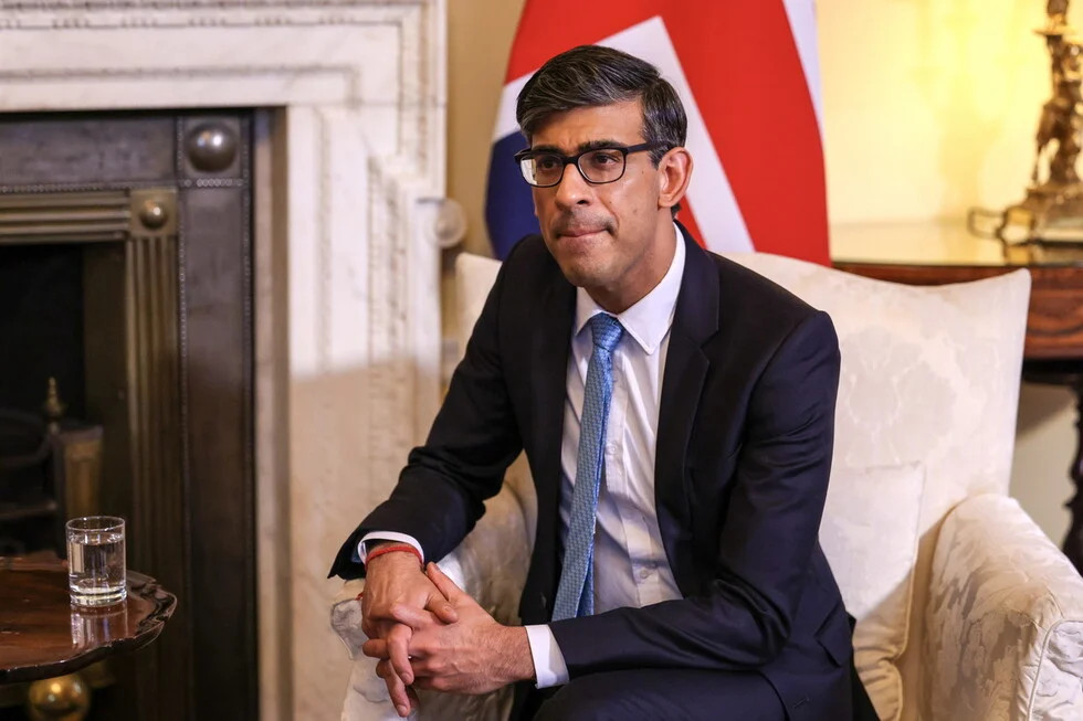 Βρετανία: Πλήγμα Σούνακ οι επαναληπτικές εκλογές - Διπλή νίκη του ...