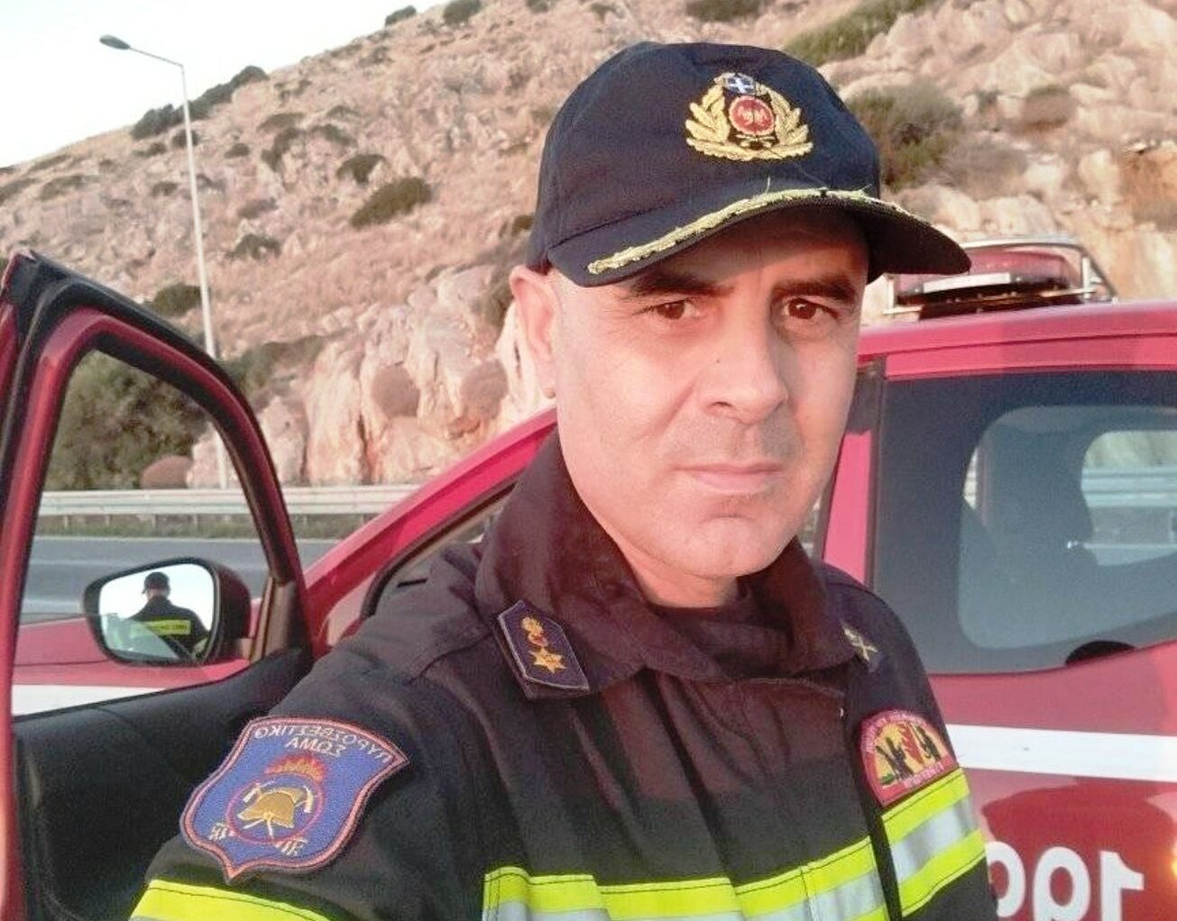 Αλλαγή φρουράς στην Πυροσβεστική Καλαβρύτων - Ποιος είναι ο νεός ...