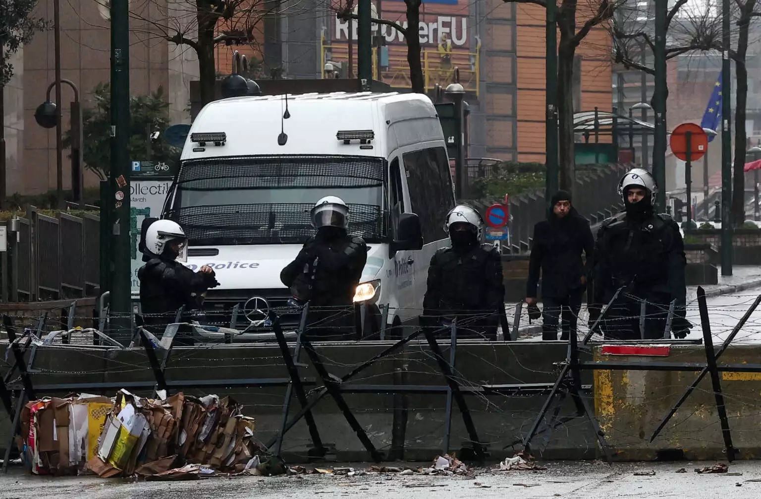 Βέλγιο: Καταιγισμός πυροβολισμών στο Σαρλερουά μεταξύ Αστυνομίας και ...