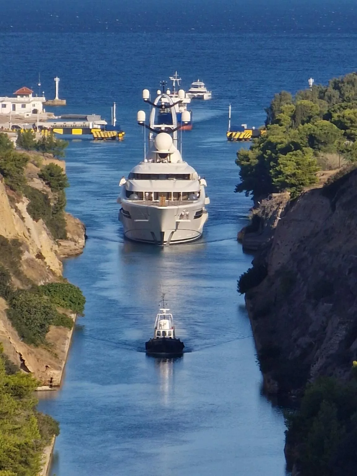 Επανέναρξη διελεύσεων πλοίων από τον Ισθμό της Κορίνθου