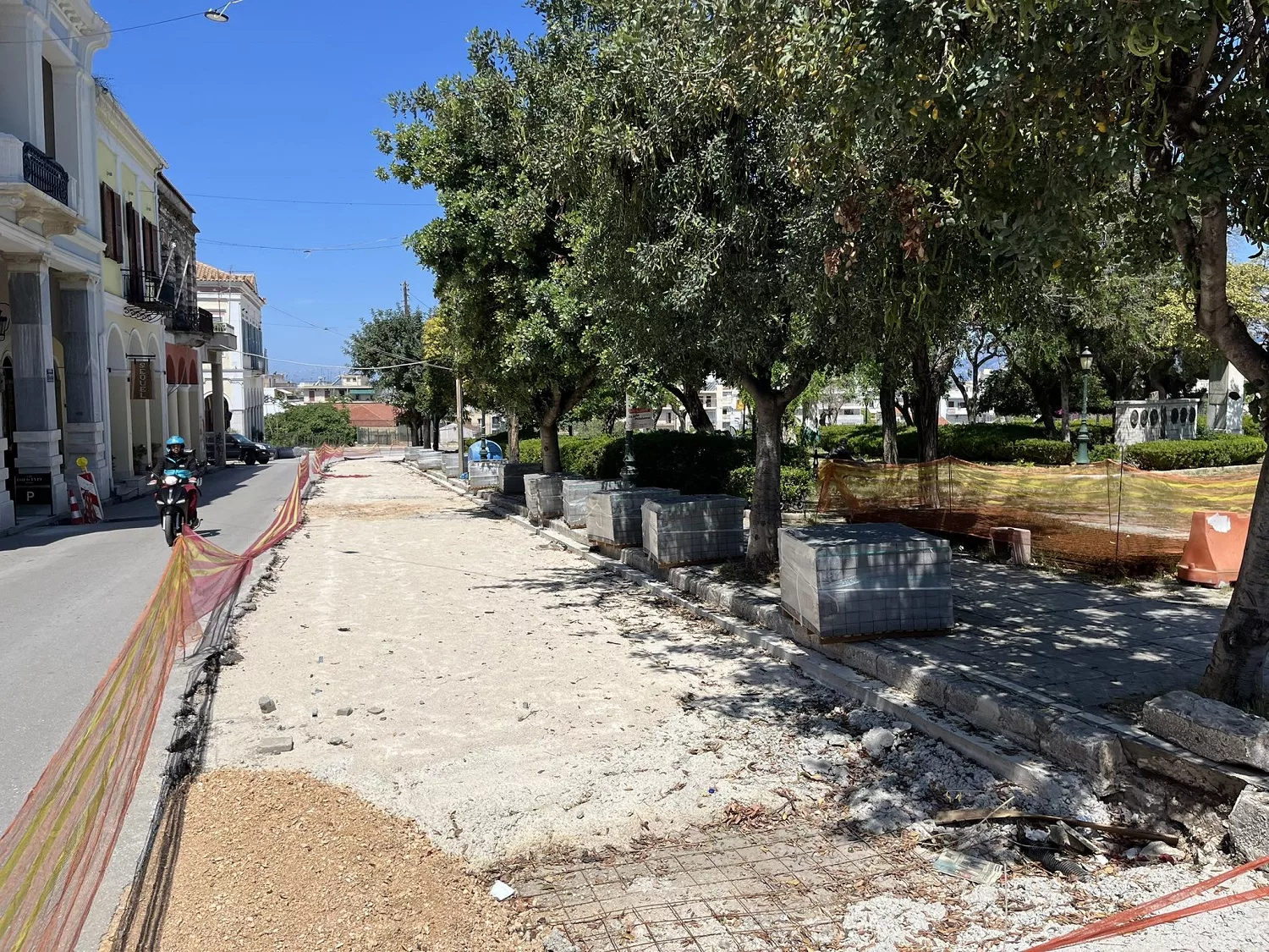 Πάτρα: Εργα χωρίς τέλος στην Άνω Πόλη