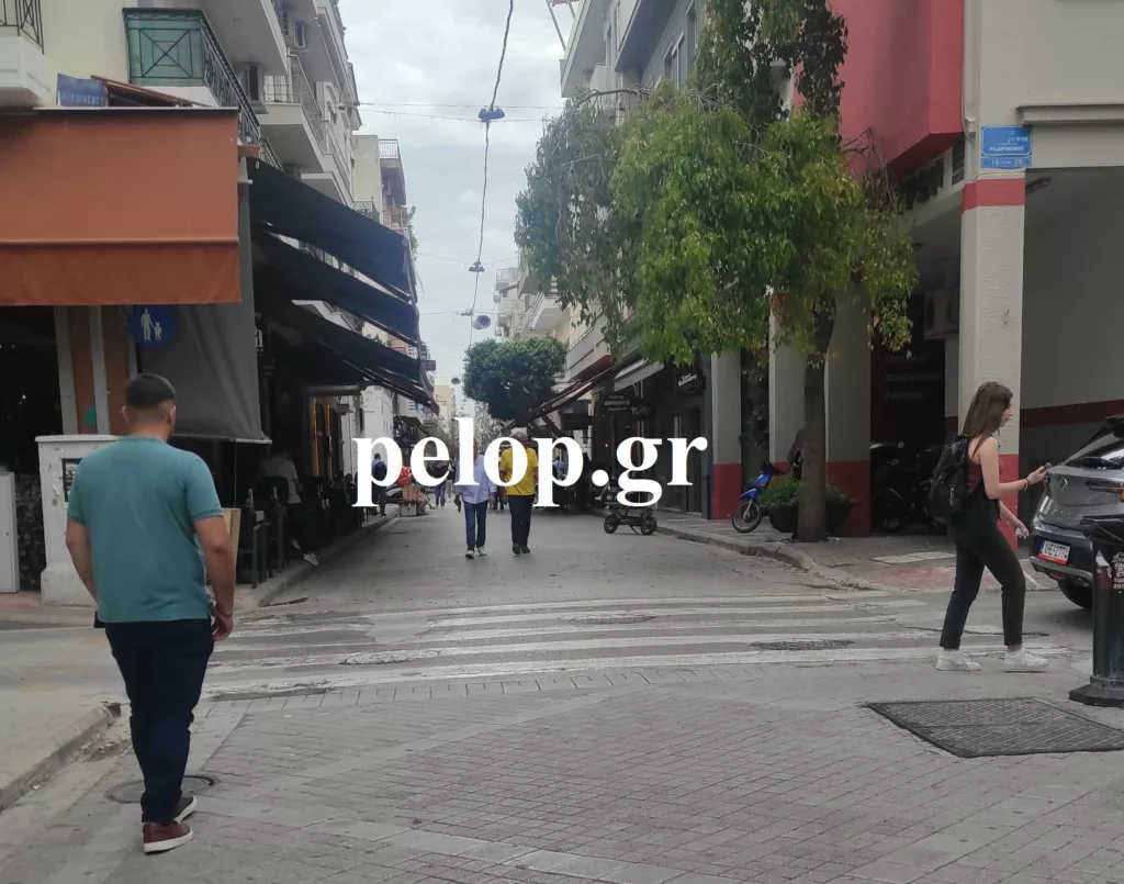 Εφυγαν τραπεζάκια χωρίς δημοτικά τέλη, «Ο δήμος Πατρέων χάνει 160.000 ...