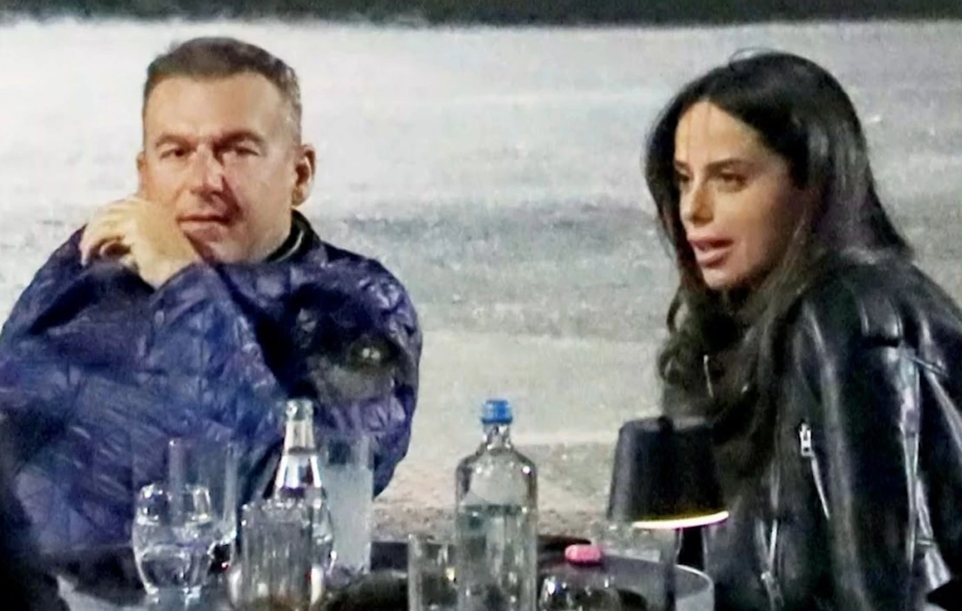 Γιώργος Λιάγκας: Σπάνια κοινή εμφάνιση στη Γλυφάδα με τη Μαρία Αντωνά ...