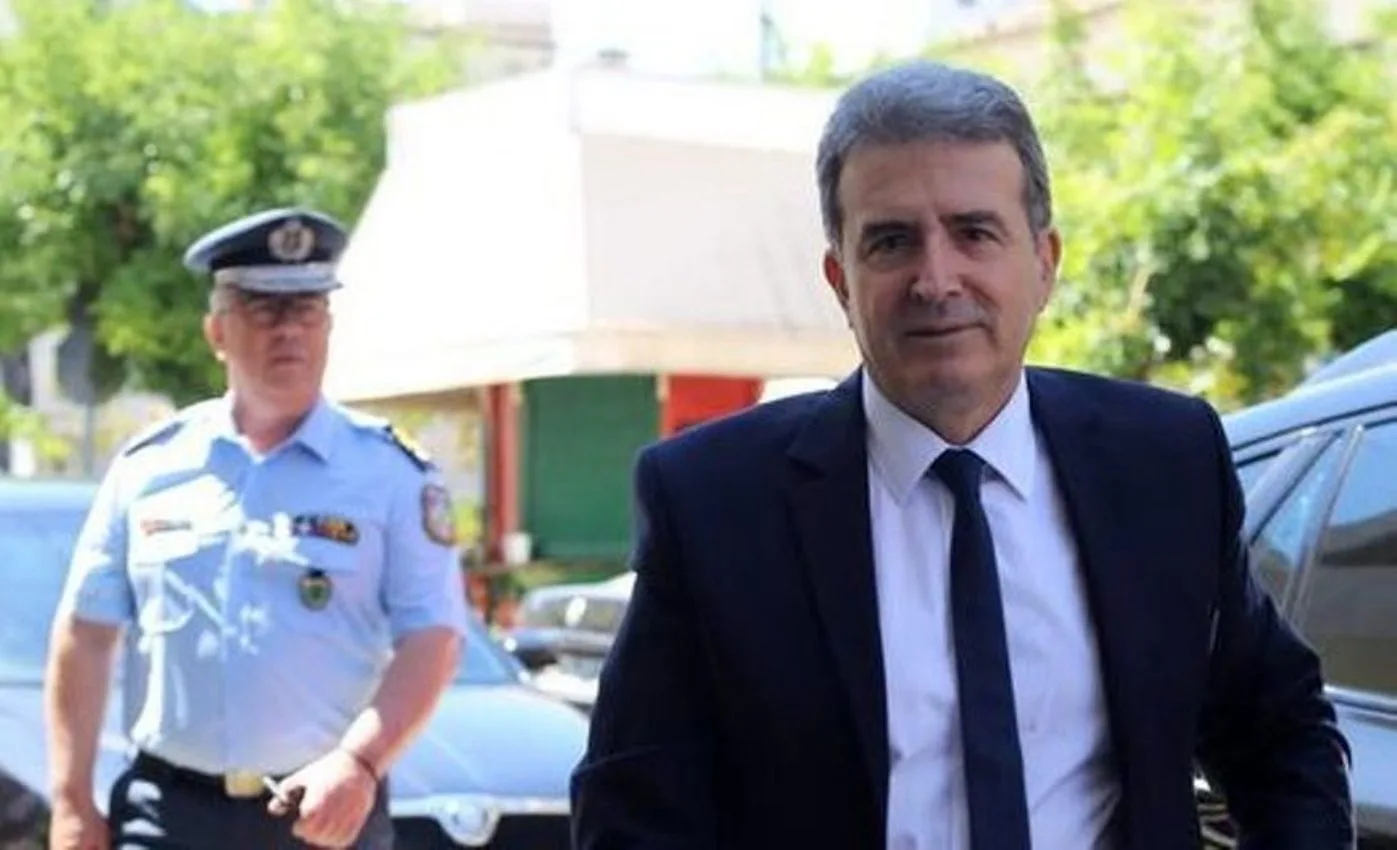 «Μασάζ» Χρυσοχοΐδη σε ένστολους σήμερα στην Πάτρα, συνάντηση με ...