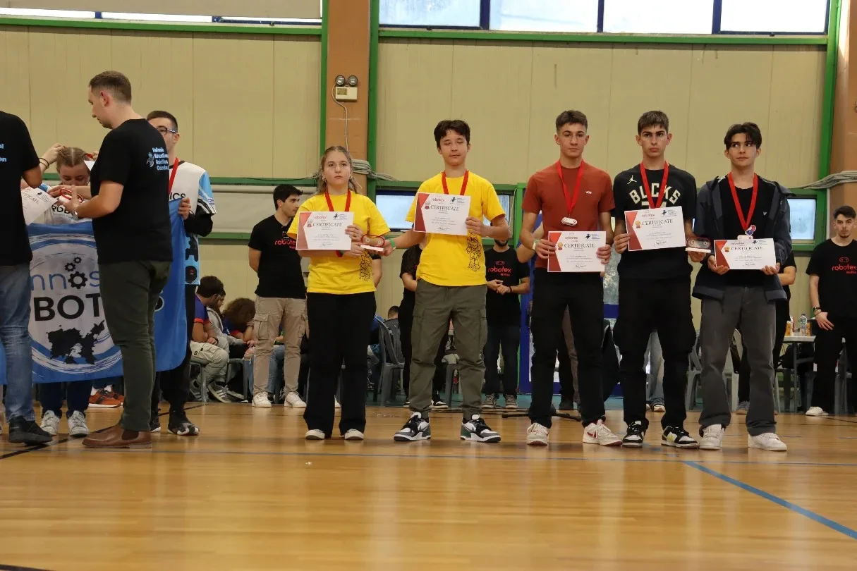 Ομάδα Robots@UP: Σημαντικές Διακρίσεις στο διαγωνισμό Ρομποτικής Robotex Hellas στην Πάτρα ...