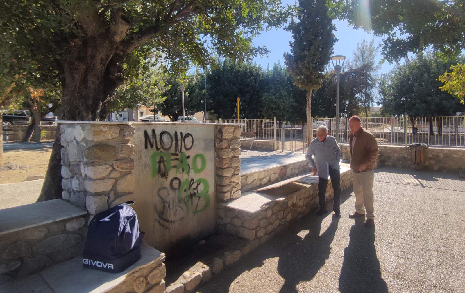 Πάτρα: Αυτοψία της «Π» στην Ταραμπούρα, επιχείρηση «σώστε την πλατεία ...