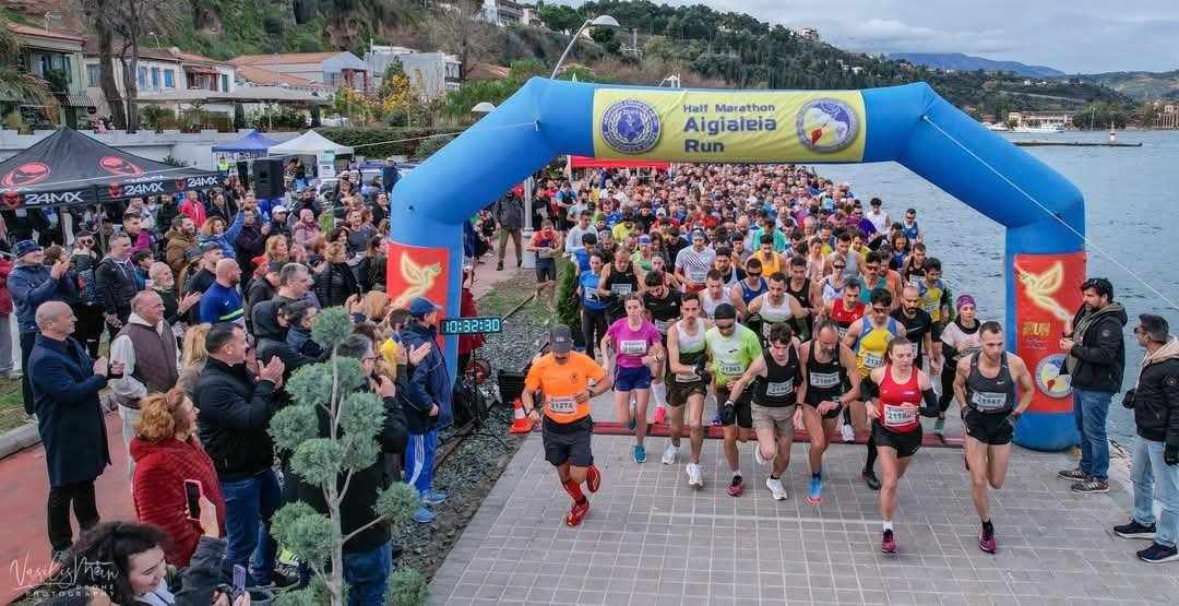 Αθηνόδωρος: Σακοράφα και Κεντέρης στον Ημιμαραθώνιο Αιγιάλειας | ΕΙΔΗΣΕΙΣ