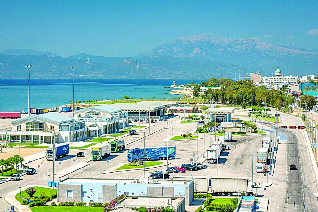 Πάτρα: Το λιμάνι κόμβος αγροτικών προϊόντων, σύντομα πύλη ...