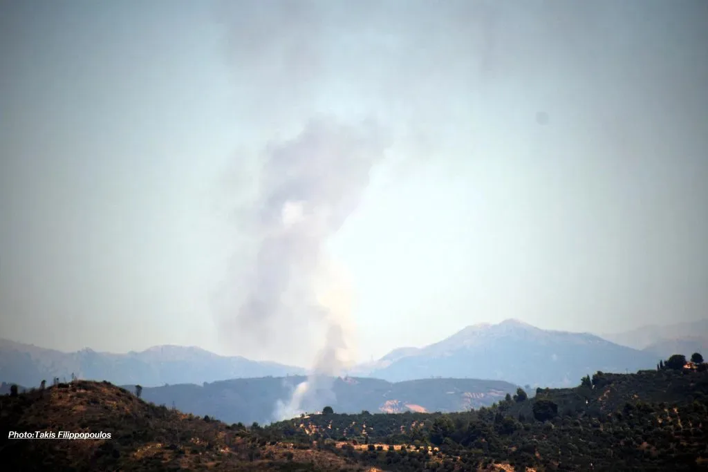 Φωτιά στα Κάμενα Αρχαίας Ολυμπίας: Τέθηκε υπό έλεγχο - Ανησυχία λόγω ...
