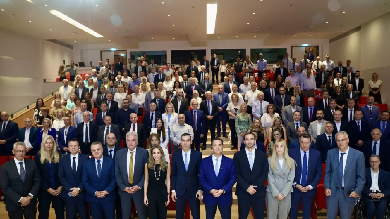Μάθημα πρώτον από τον Άδωνι Γεωργιάδη στους Διοικητές: «Θα πάρω κεφάλια ...
