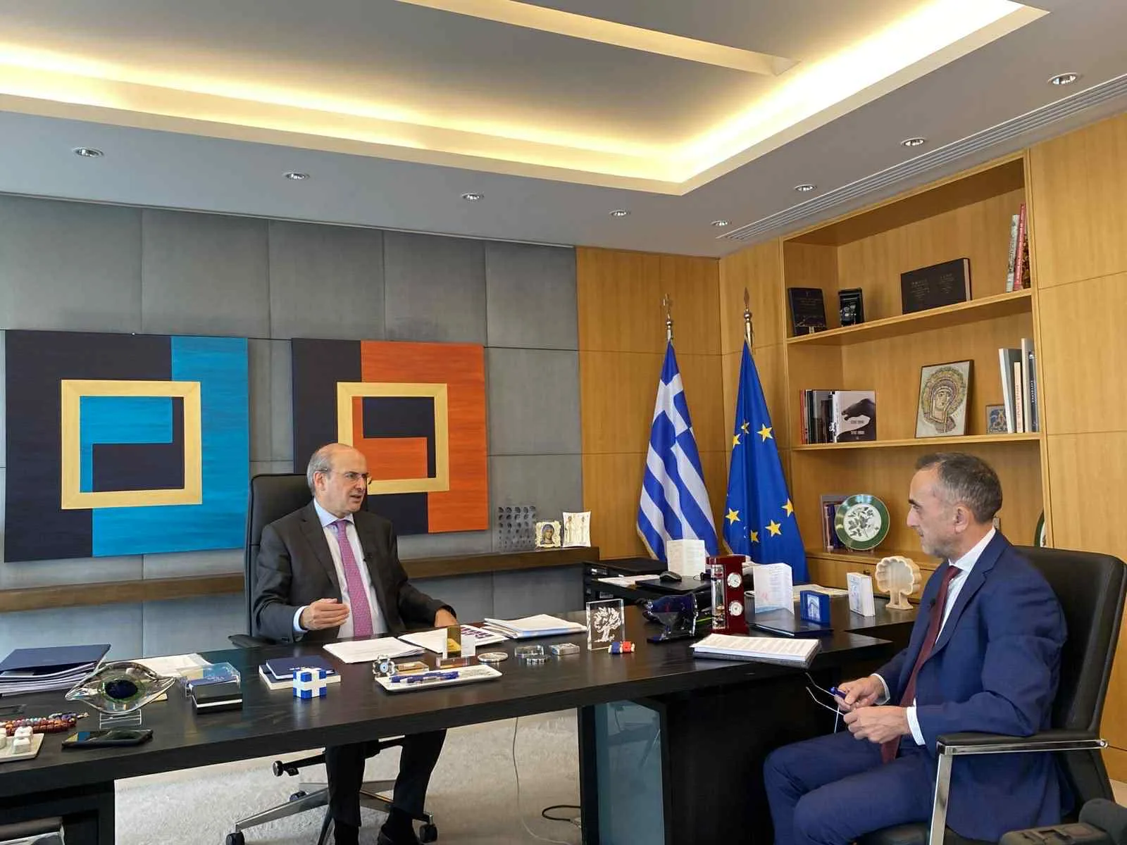 Ο Κωστής Χατζηδάκης στο pelop.gr: «Ο κύριος αντίπαλος της Νέας ...